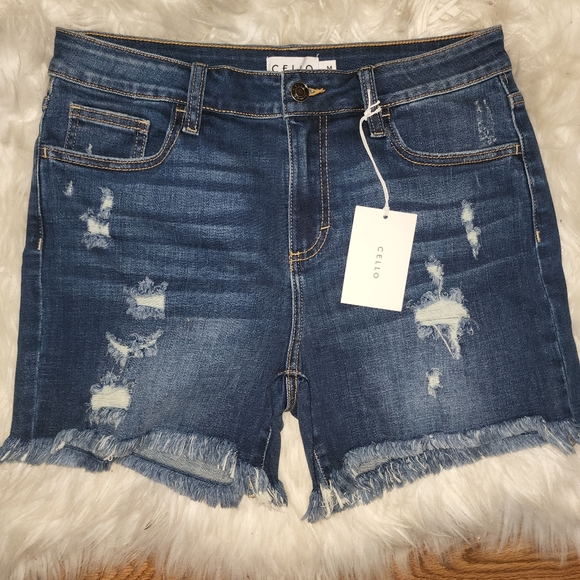 Cello | Shorts | Nwt High Rise Distressed Boyfriend Short | Poshmark